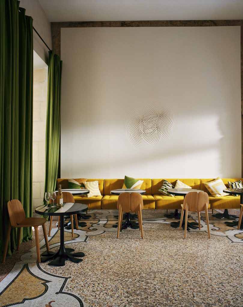 THE INCREDIBLE COLORFUL WORLD OF INDIA MAHDAVI | Insplosion