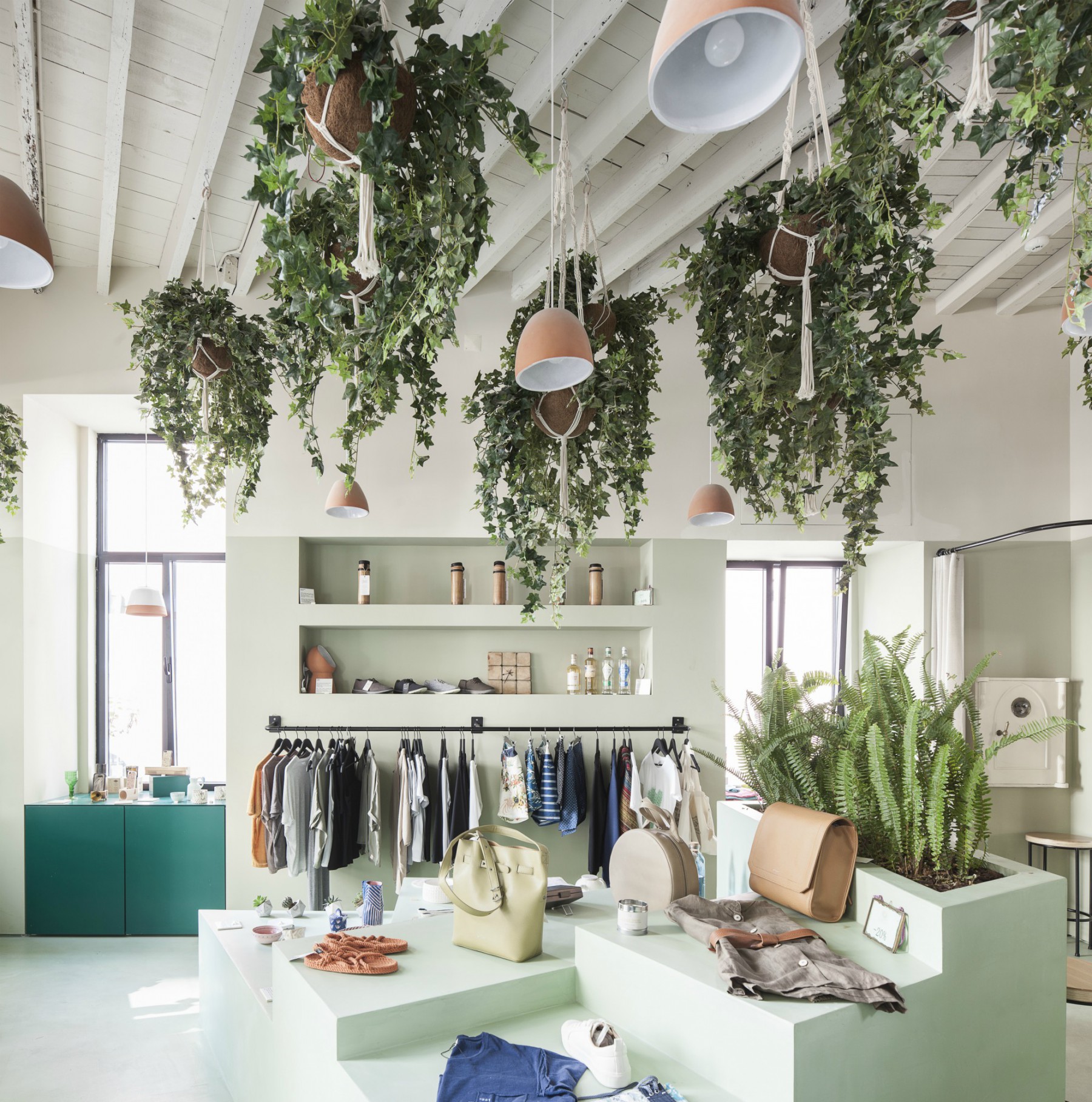 JOANA ASTOLFI: THE NARRATIVE VALUE OF DESIGN | Insplosion